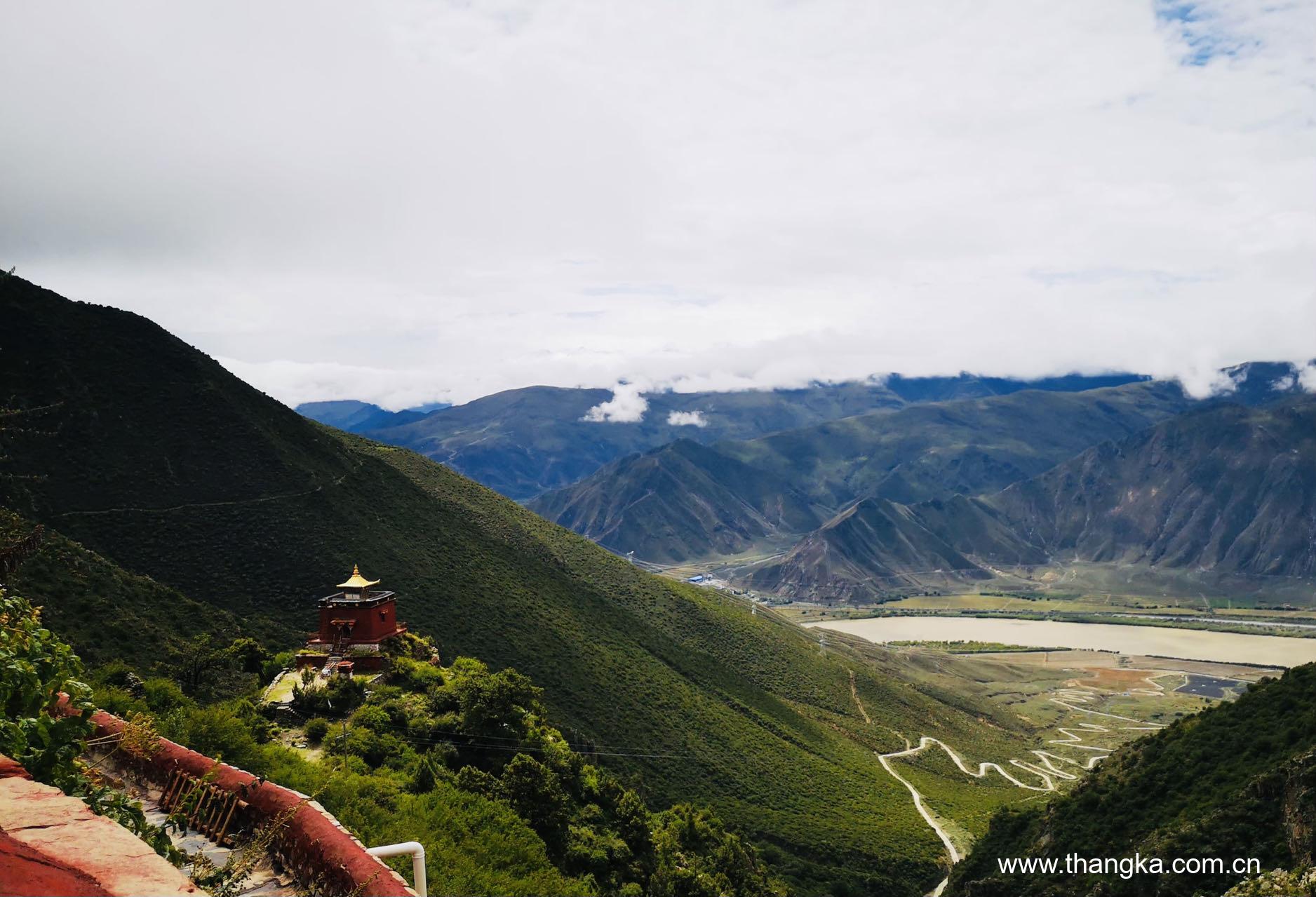 丹萨替寺 / 佛教与唐卡